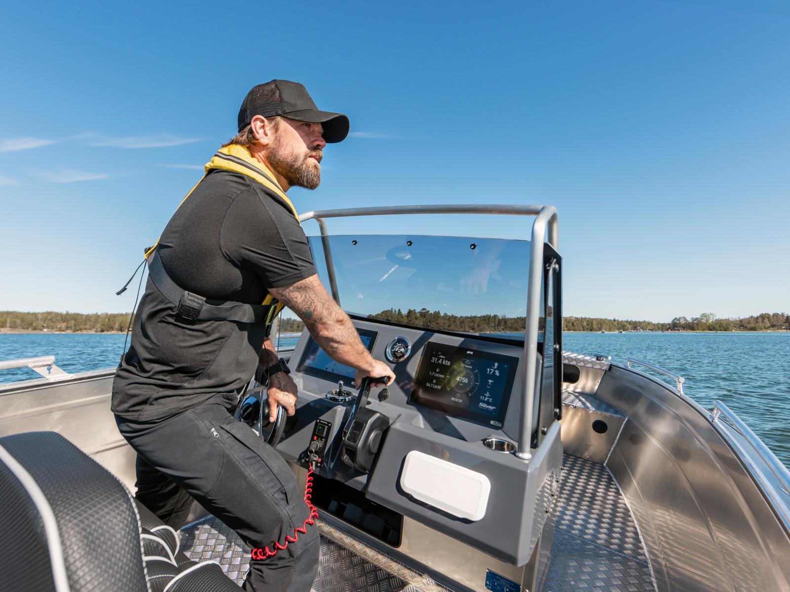 Silver Seahawk CCX & Honda -venepaketit